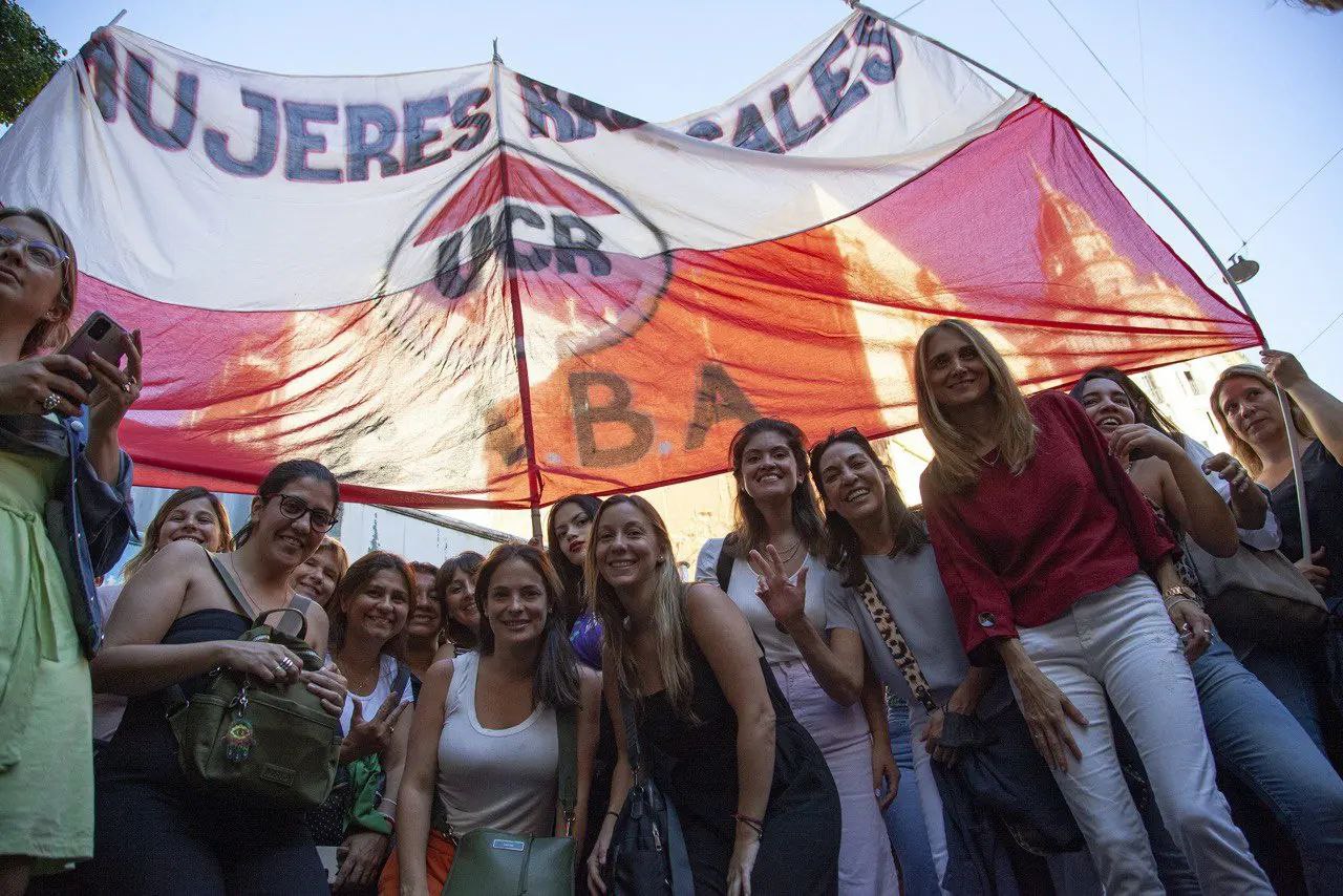 7-mujeres - UCR CABA